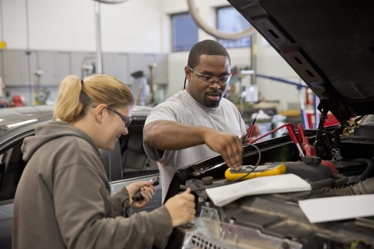 Automotive Repair Specialist - Illinois Central College